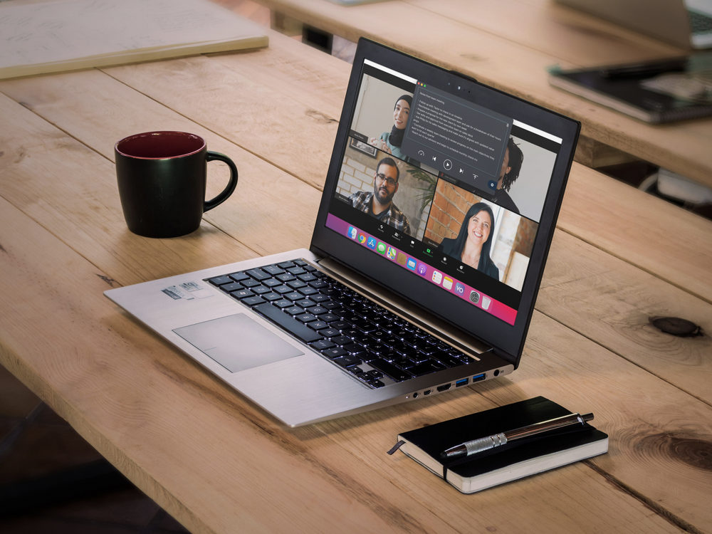 A Desktop Teleprompter You Can Control